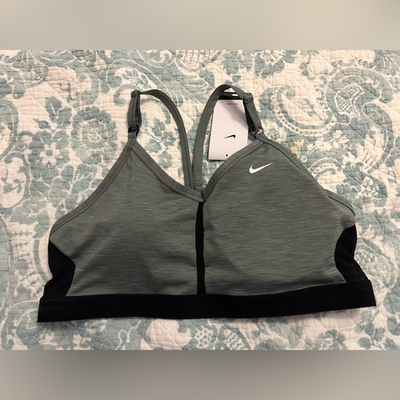 Nike | Intimates & Sleepwear | Nwt Nike Training Sports Bra | Poshmark